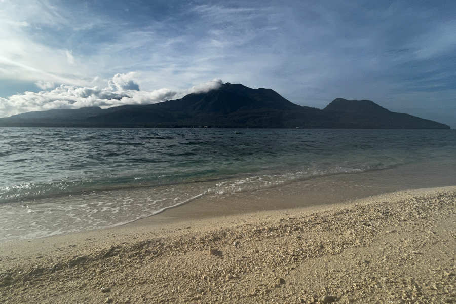 Travel Guide To Camiguin Tourist Spots • The Gees Travel