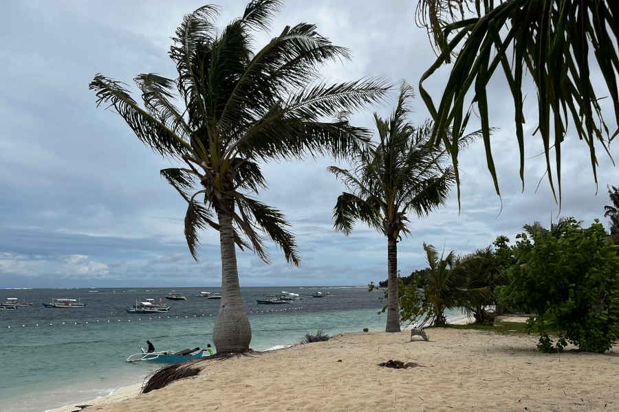 Daku Island In Siargao • The Gees Travel