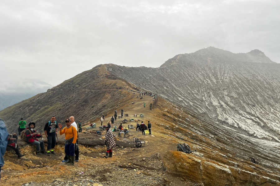 Mount Ijen Hike Indonesia • The Gees Travel